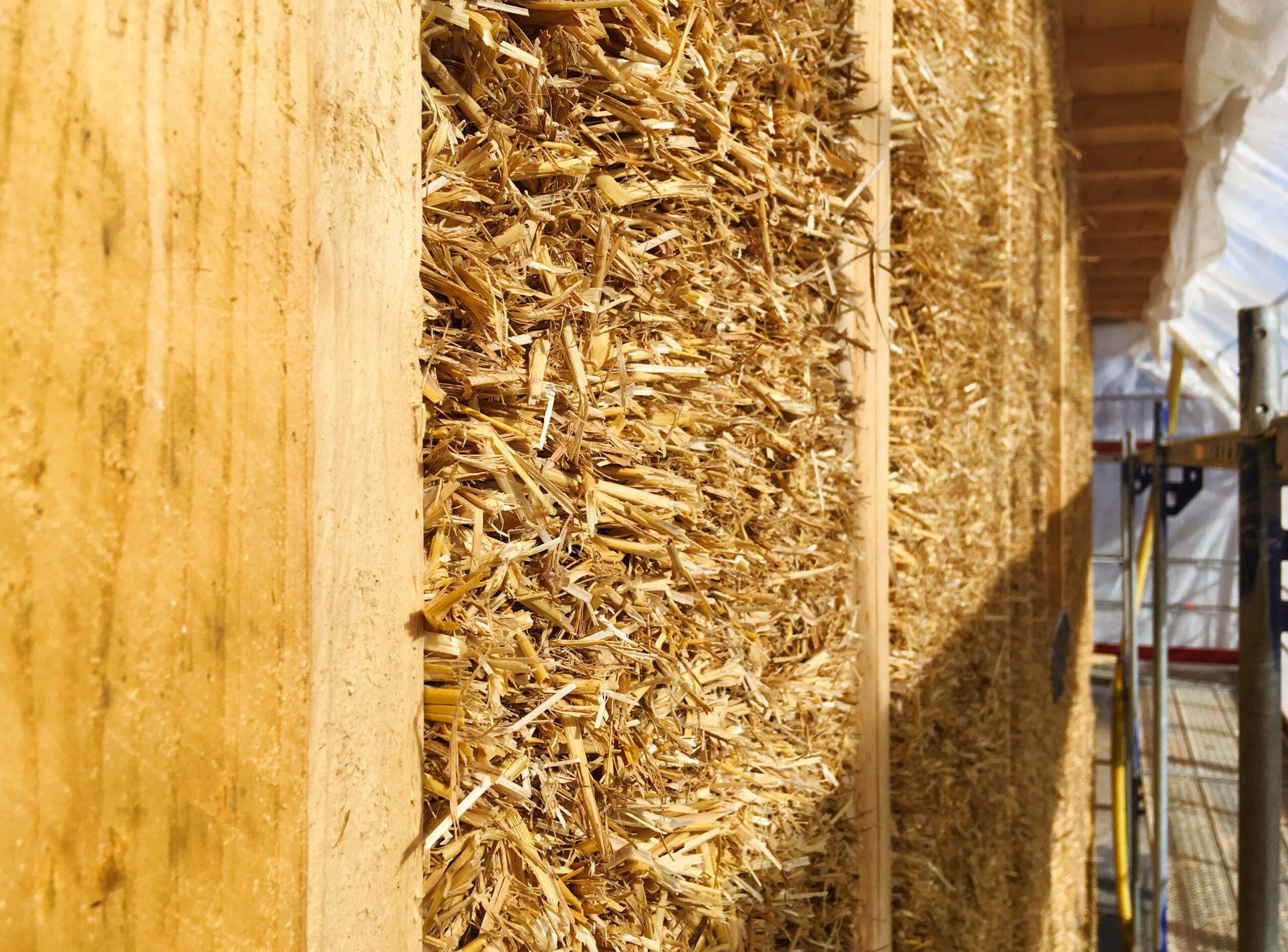 „Strohgedämmter Holzbau: Einführung in die Planung – FASBA ...